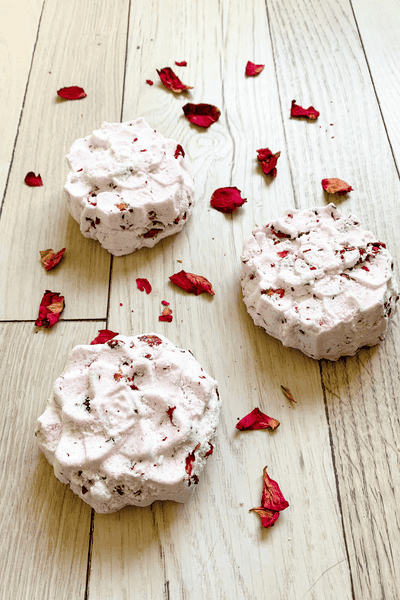 The Best Homemade Bath Bombs (Foolproof Recipe!)